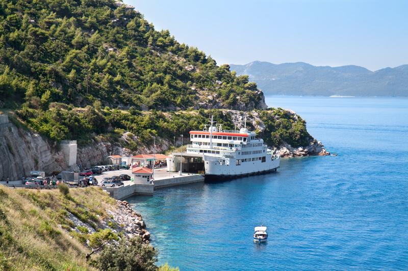 Nesreća u Prapratnom: Vozilo upalo u more - Klik Medija