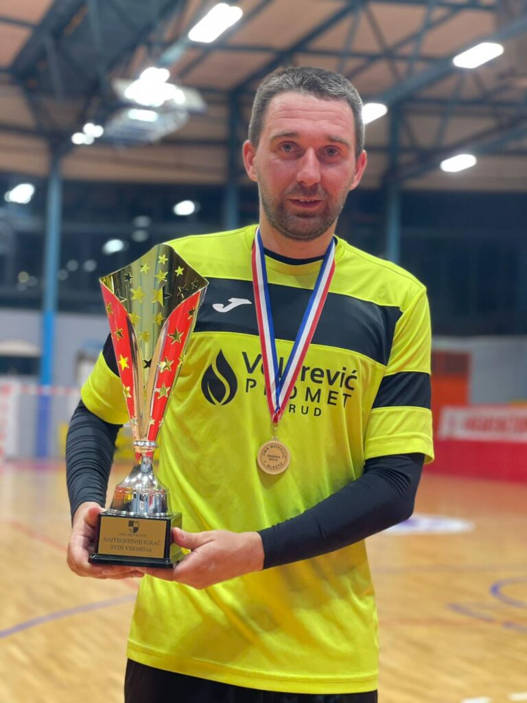 VELEMAJSTOR BALUNA Pločanin Ivan Marković najtrofejniji igrač svih ...