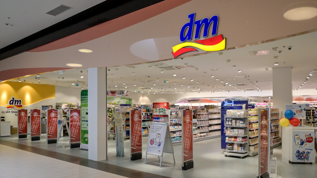 DM digao plaće: Radnici u dućanima sad zarađuju 1800 eura neto - Klik Medija