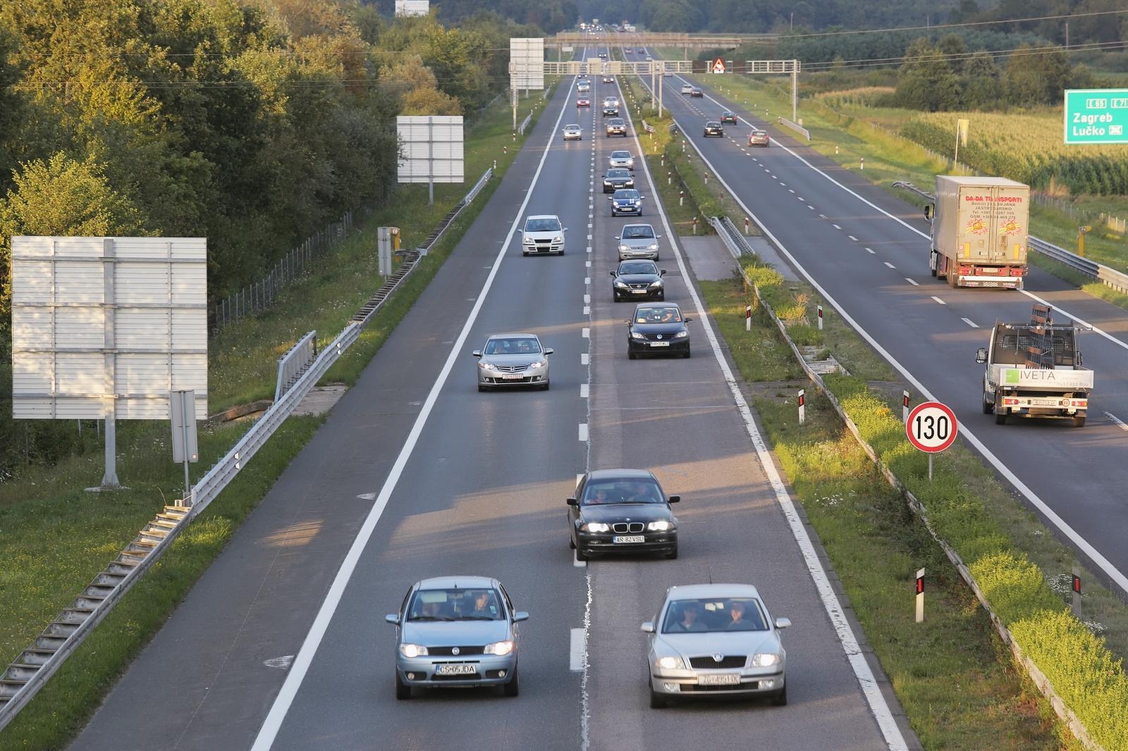 HAC planira dodati nove trake na autocestu Zagreb - Karlovac ...
